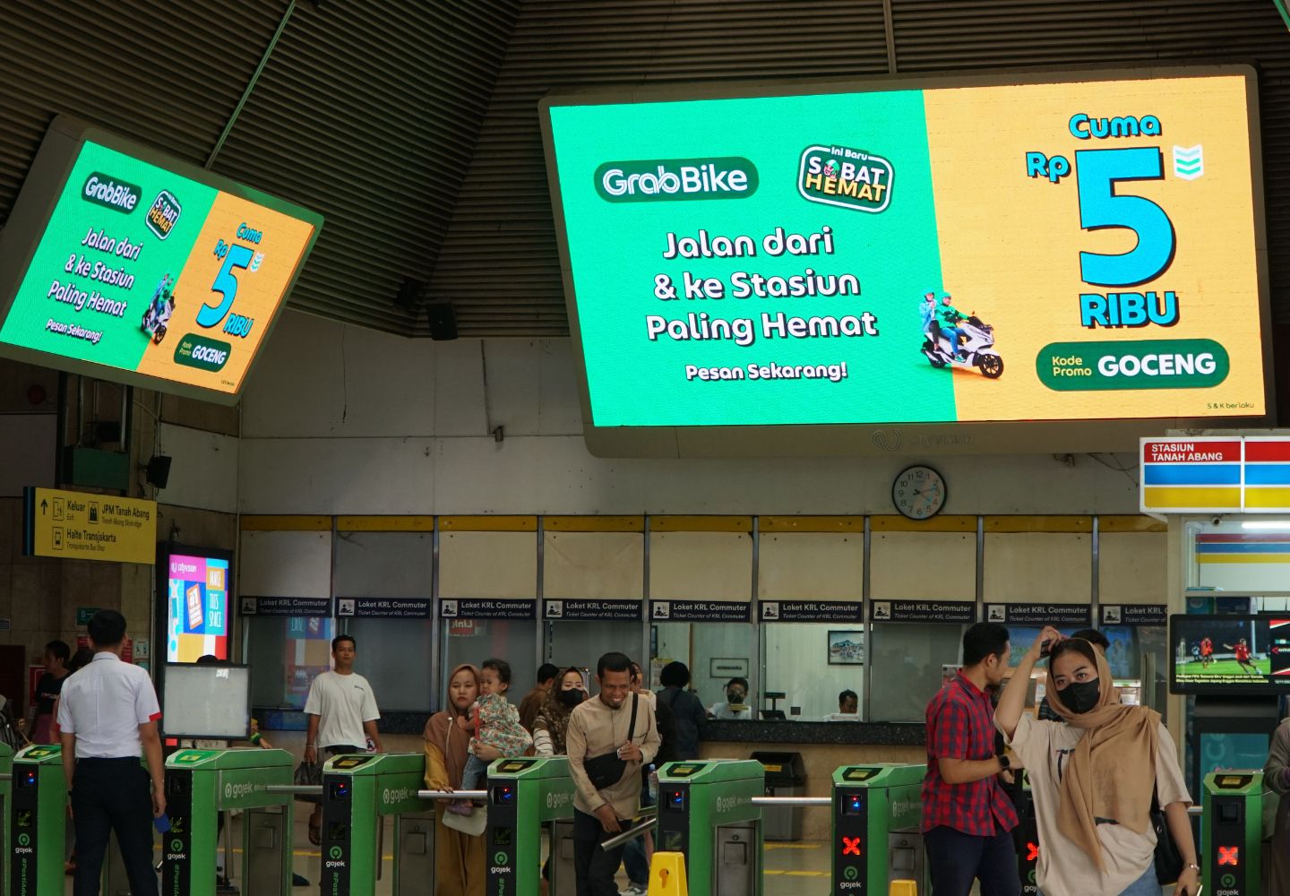 Iklan yang Efektif di Stasiun Kereta: Strategi City Vision