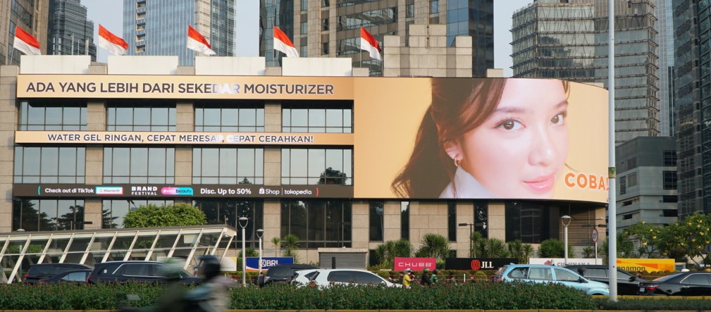 6 Secrets Behind a Successful Product Advertisement