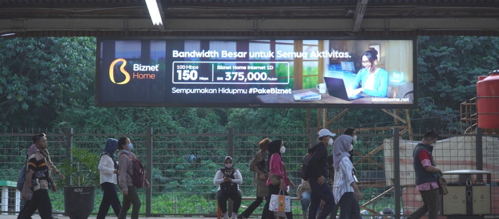 Iklan di Stasiun Kereta Api, Solusi Campaign untuk Brand