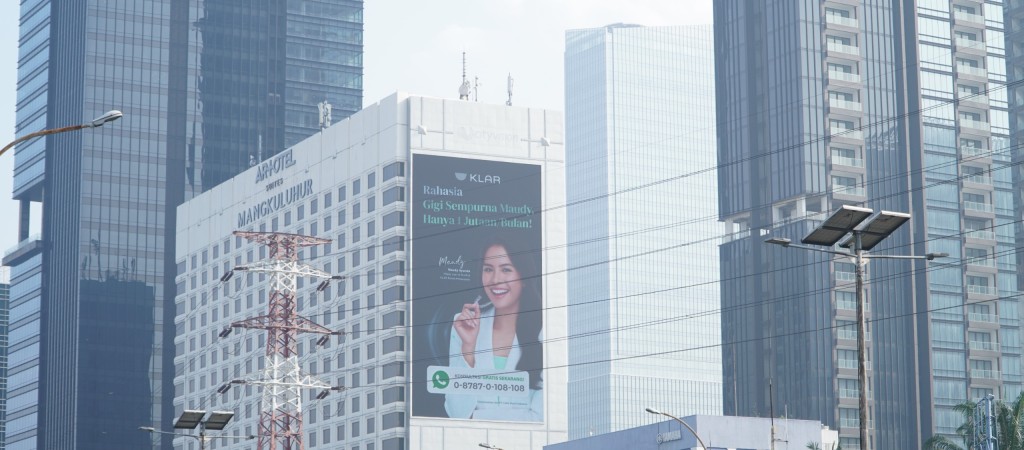 Digital Billboard vs Traditional: Which is More Effective?